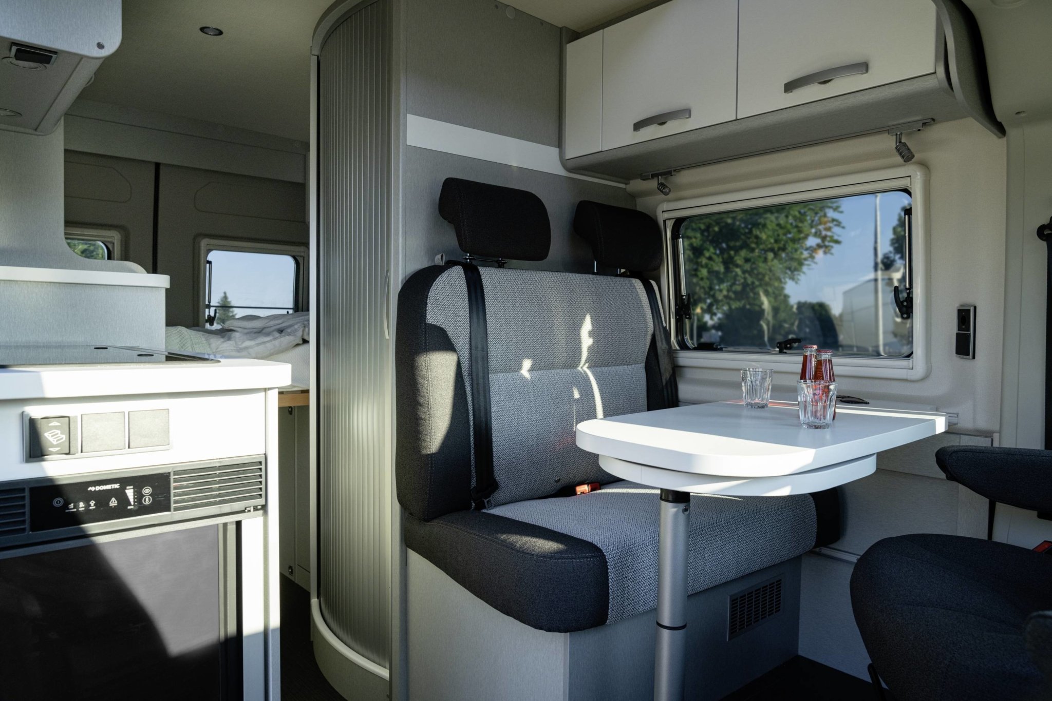 Nouveauté 2021, Hymer Camper Vans Free 540, le retour du thème Blue ...