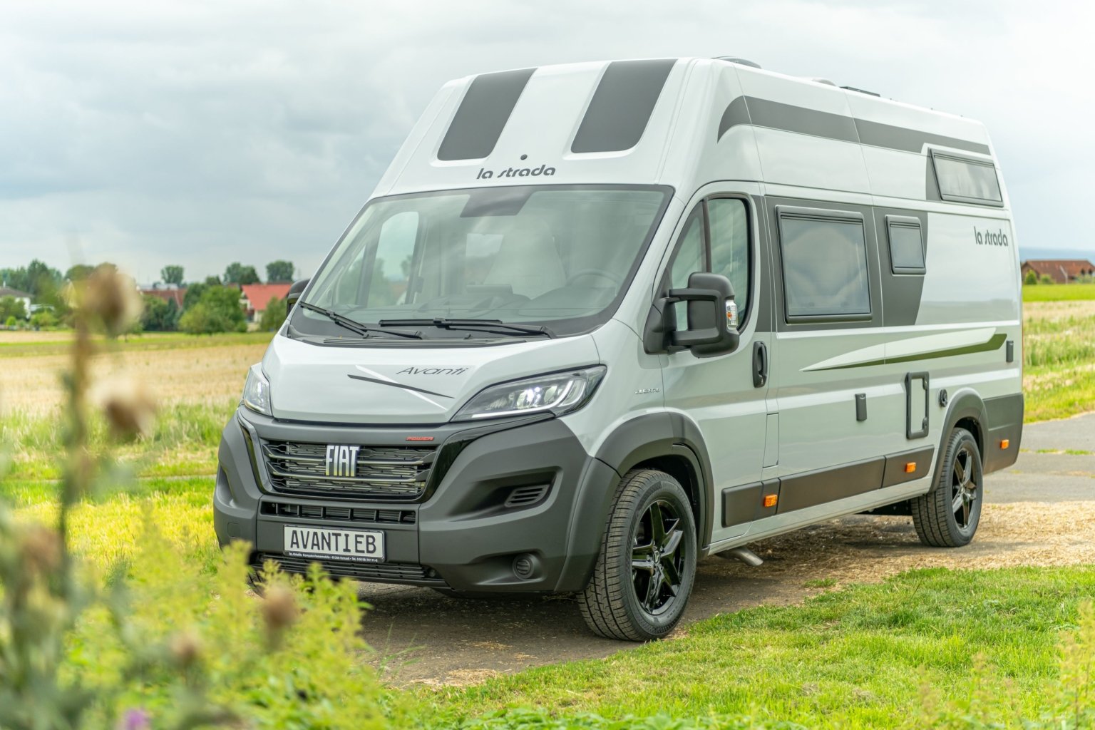 La Strada Avanti EB, le luxe du fait-maison ⋆ Esprit Camping Car - Le Mag'