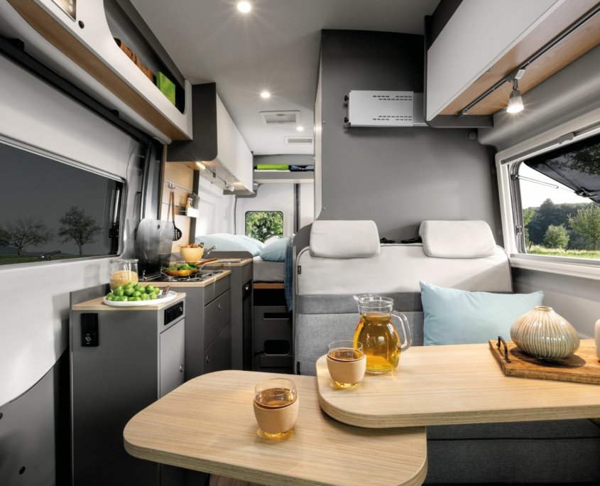 LMC Innovan 590, les vacances en Transit ⋆ Esprit Camping Car - Le Mag'