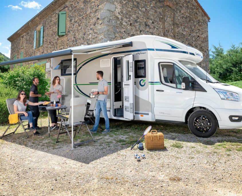 Chausson Titanium Ultimate 788, classique très équipé ⋆ Esprit Camping ...